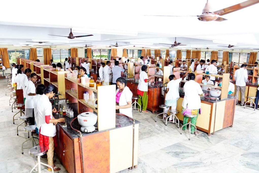 ACS Medical College & Hospital